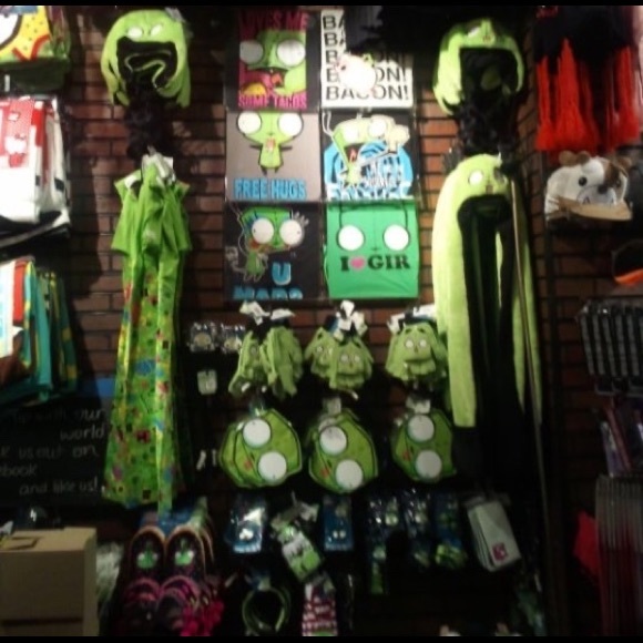 Other | Iso Old Hot Topic Clothes Or Accessories | Poshmark
